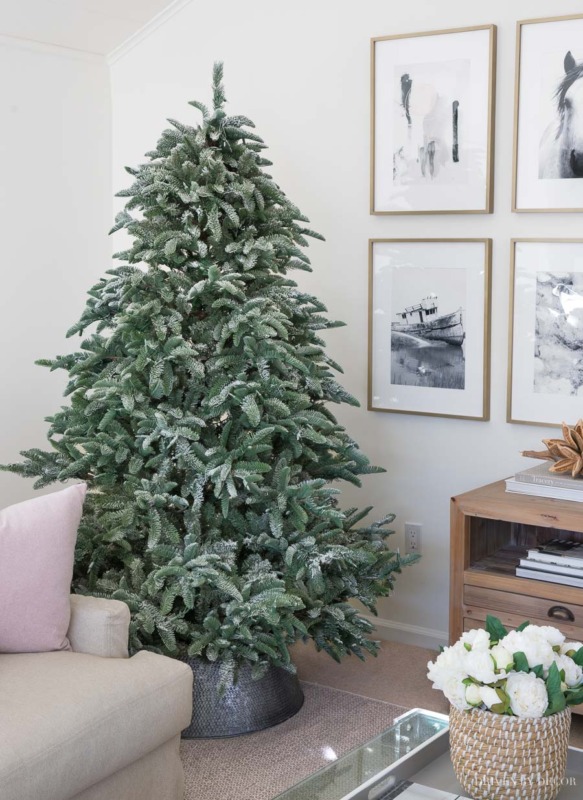 How to Flock a Christmas Tree Step by Step! - Driven by Decor